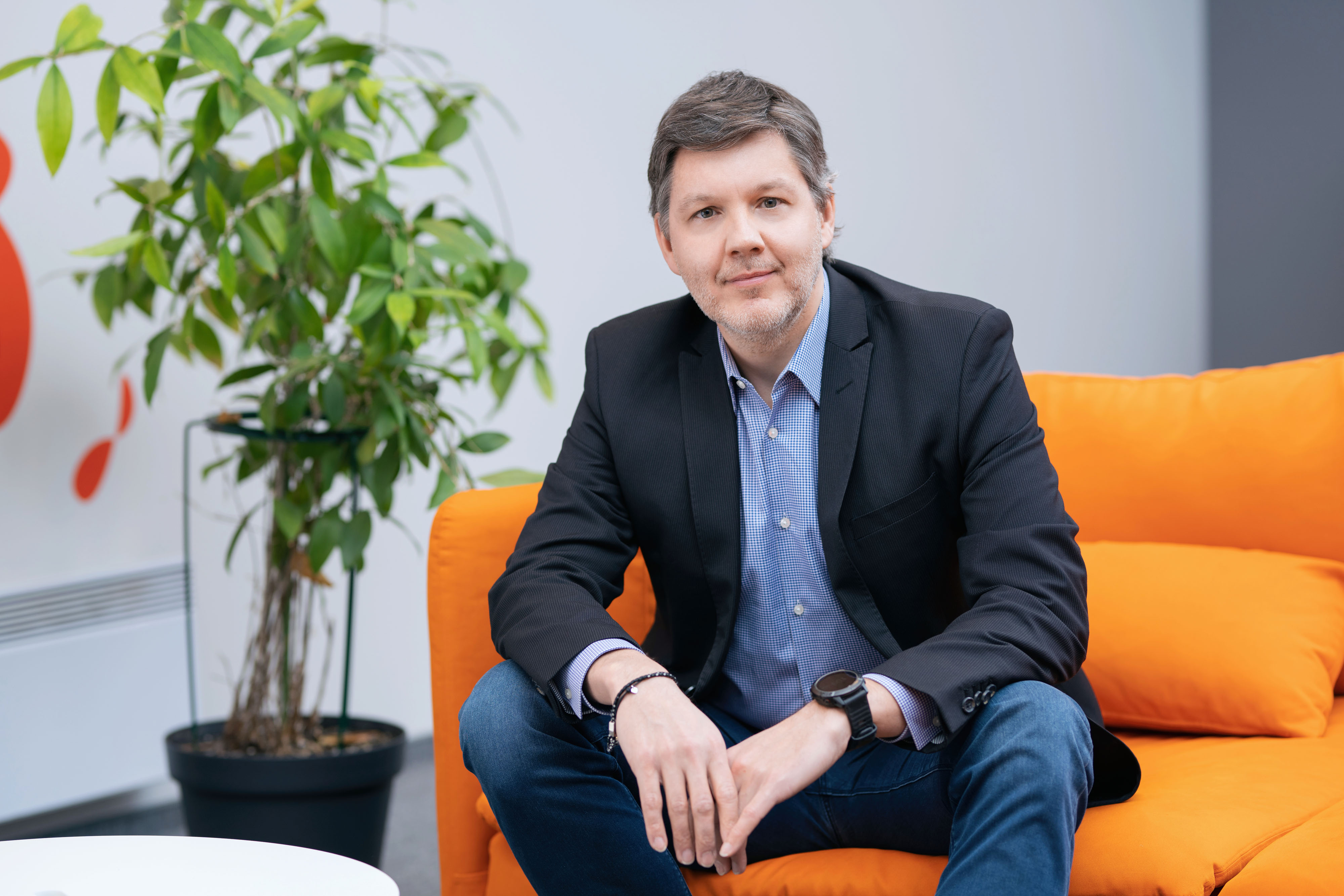 Tarmo Uba haarab Crayon Estonia rooli ja asub juhtima ettevõtte sõitu ...