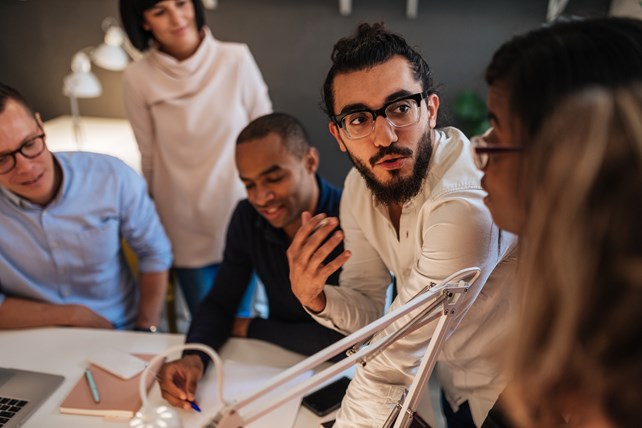 Spotlight sur la Solution Microsoft Fabric - Crayon